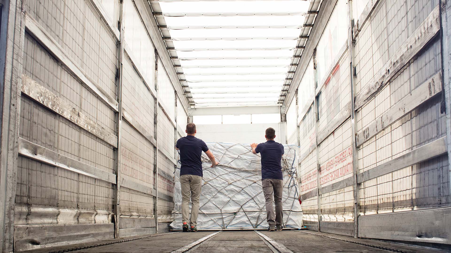 Unraveling Cargo Damages in Air Freight Forwarding